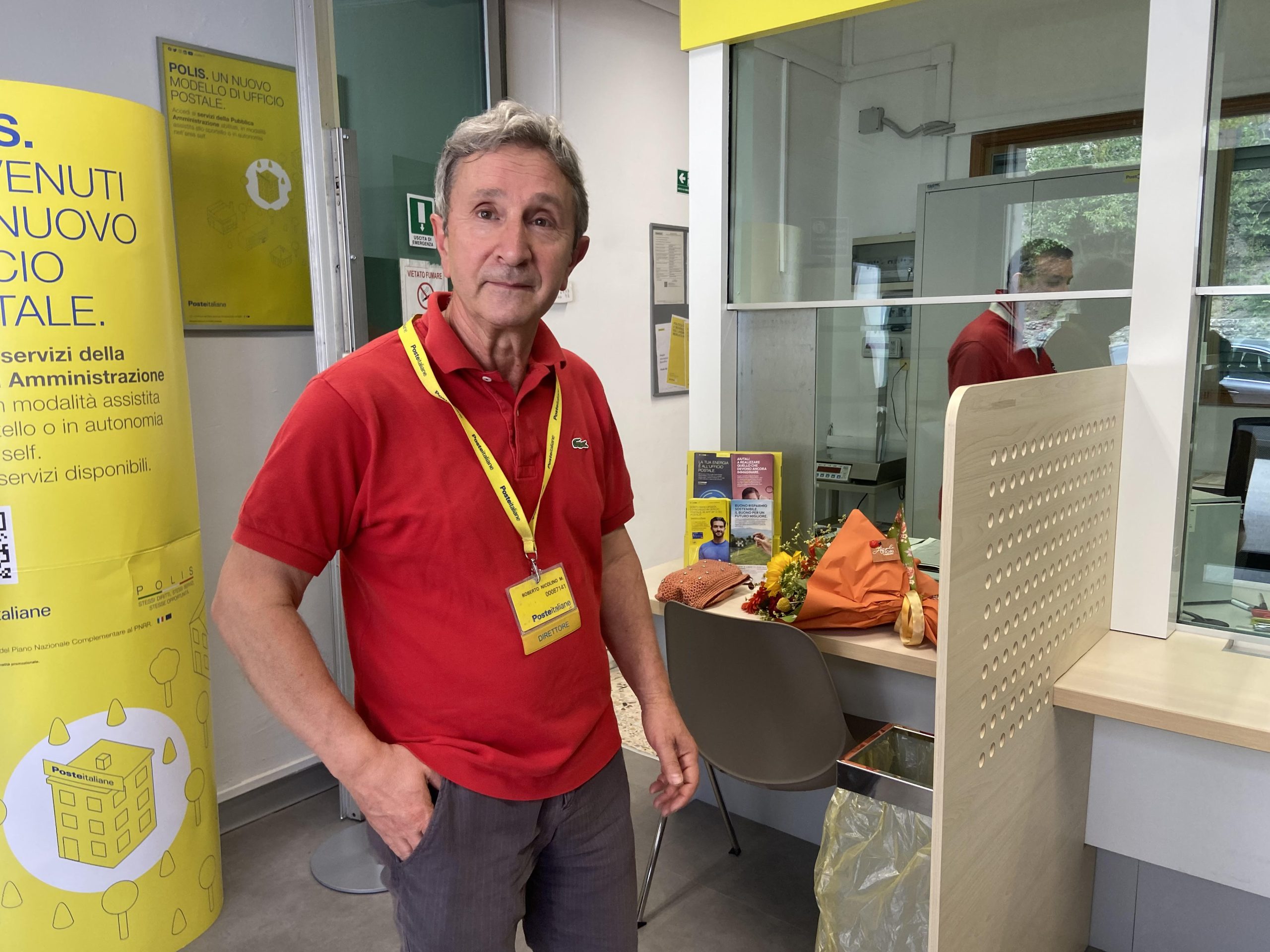 Roberto Marotta va in pensione dopo 43 anni di servizio presso le Poste ...