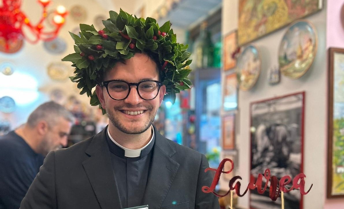 Auguri Jack Ferrera, baccelliere in sacra teologia! - itFrancofonte