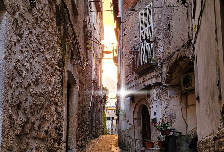 Visitare Esperia incastonato tra monti e sorgenti- itFrosinone