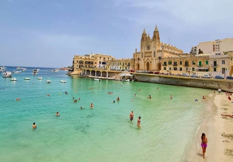 Balluta Bay, la spettacolare baia di St. Julian’s - itMalta