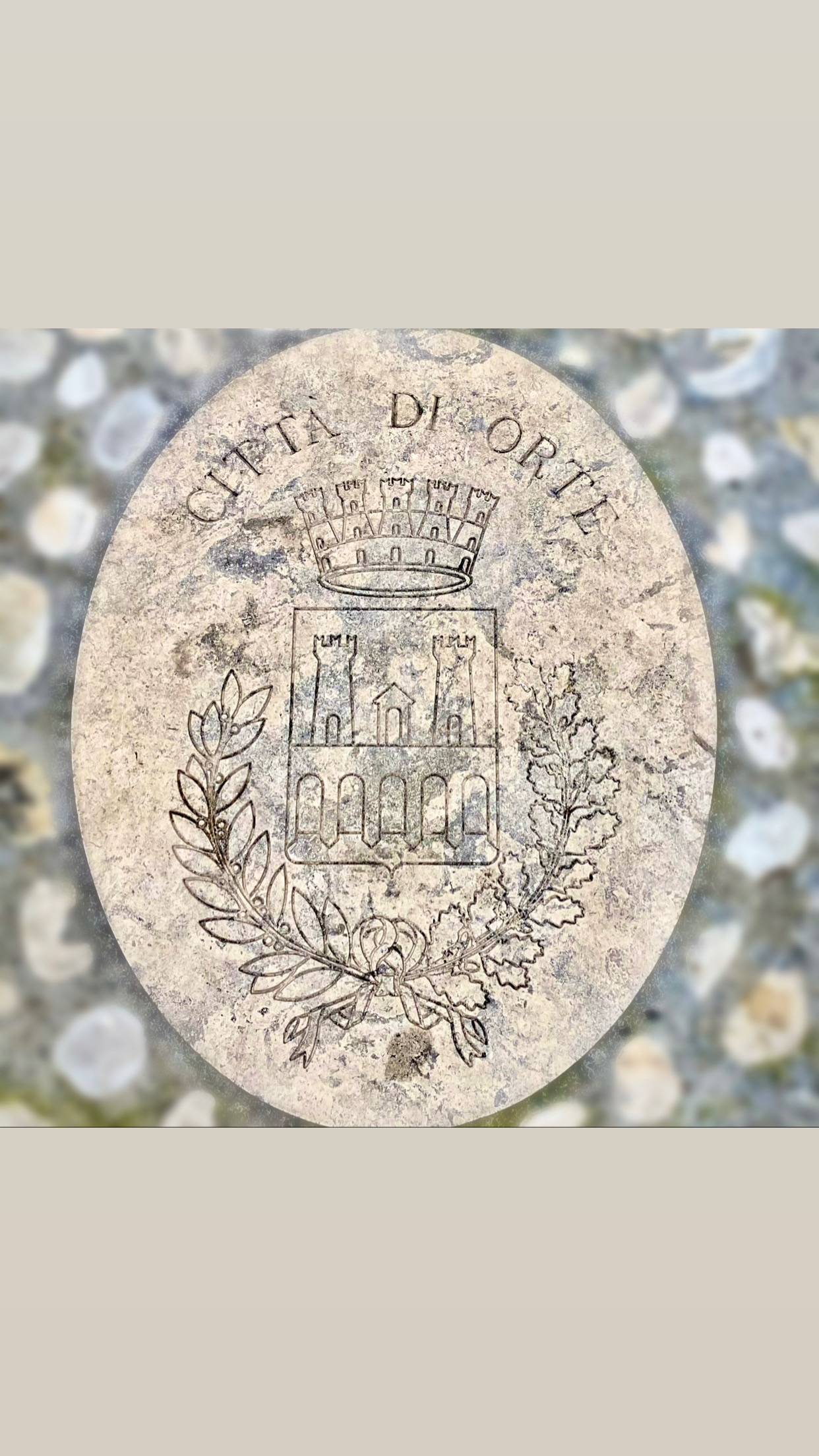 Città di Orte: caratteristica del triregno pontificio - itOrte